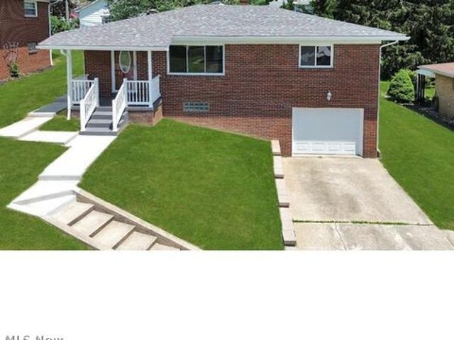 156 Pembroke Rd, Steubenville, OH 43953