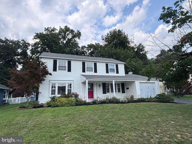 156 Pennypacker Dr, Willingboro, NJ 08046