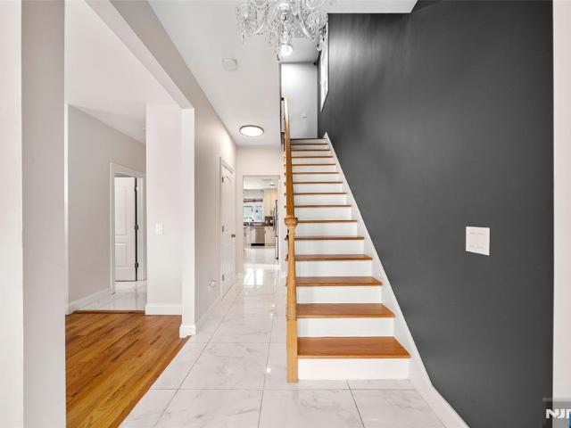 156 Phelps Avenue