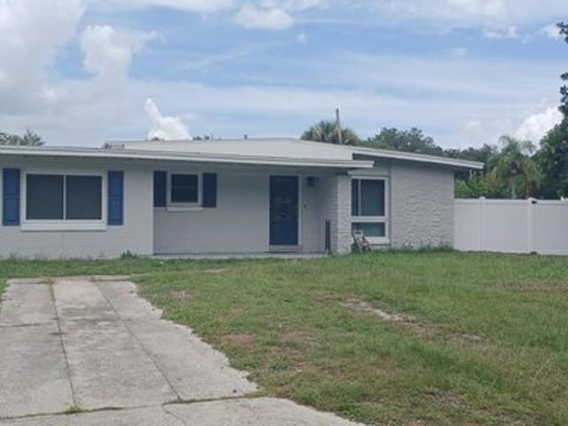 156 Pinecrest Dr, Sanford, FL 32773