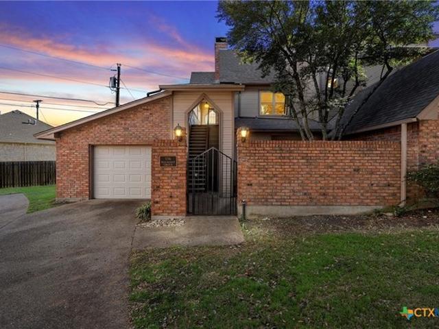 156 Pleasant Grove Ln, Woodway, TX 76712