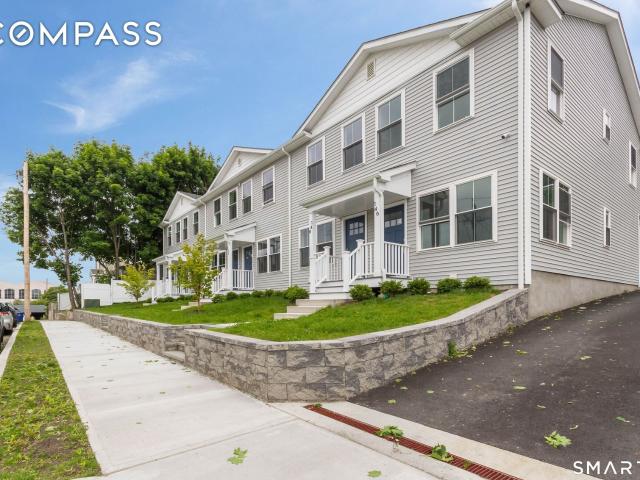 156 Princeton St, Bridgeport, CT