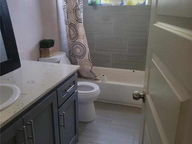 156 Road 5111