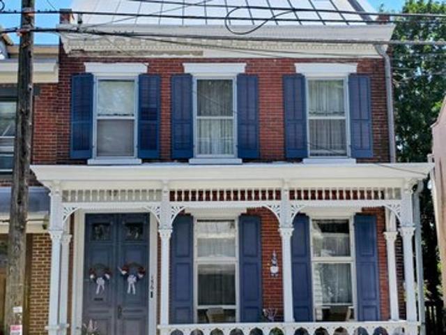 156 W South St, Carlisle, PA 17013