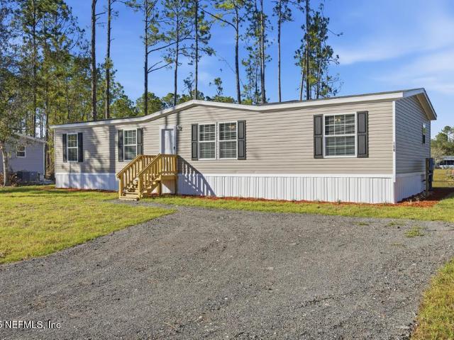 156 Wallace St, Interlachen, FL 32148 | MLS #2119