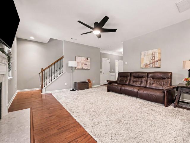 156 Torrey Heights Lane