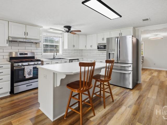 156 Tish Way