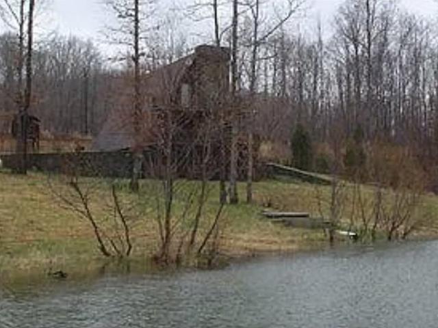 156 Tracy Rd, Hohenwald, TN 38462