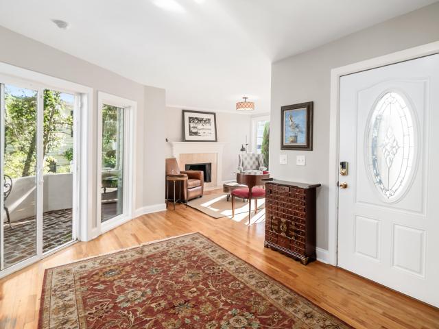 156 Tradd St, Unit E, Charleston, SC 29401 | MLS #26002 | Compass