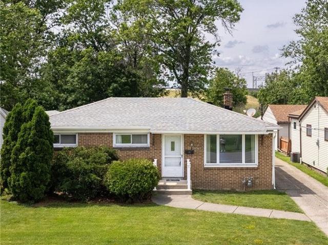 156 Two Mile Creek Rd, Tonawanda, NY 14150