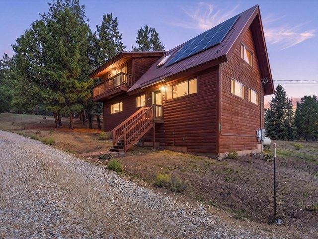 156 Valle Escondido Rd, Taos, NM 87571
