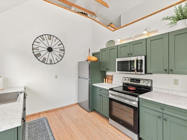 156 Valle Escondido Road
