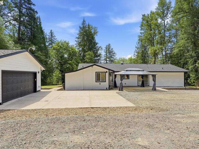 15741 s gilchrist rd