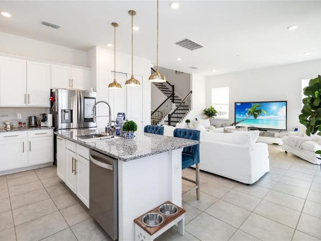 15742 Vetta Dr, Montverde, FL 34756 | MLS #O6379