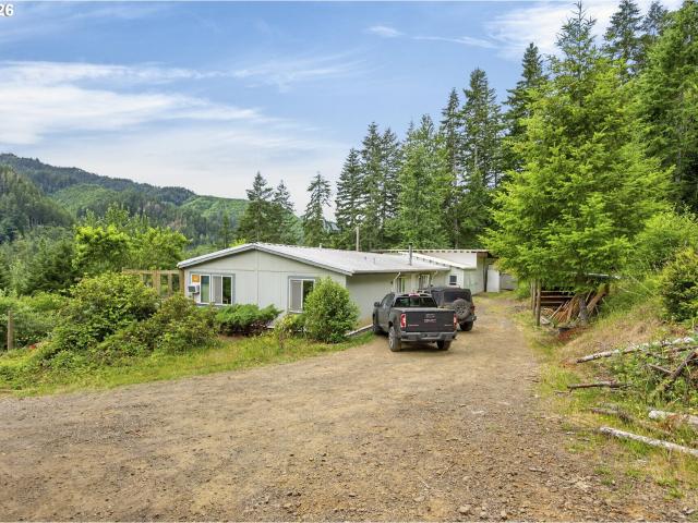 15745 highway 36