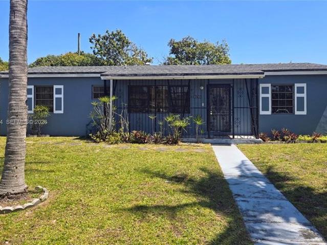 15745 NW 28th Pl, Miami Gardens, FL 33054