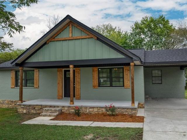 1574 Church Ave, Rainsville, AL 35986
