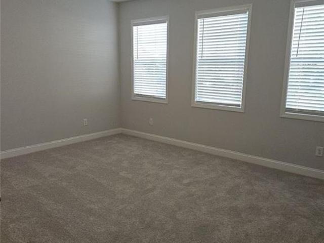 1574 Gin Blossom Circle