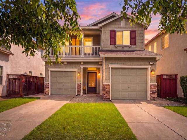 1574 Hearthsong Dr, Manteca, CA 95337