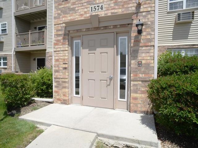 1574 W Crystal Rock Ct Unit 3C, Round Lake Beach, IL 60073