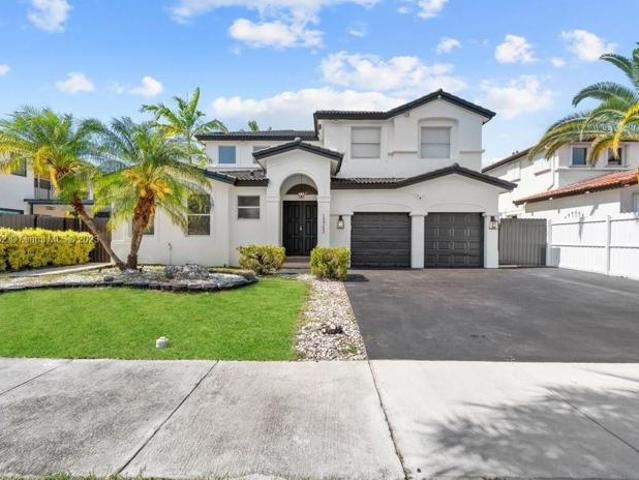 15753 60th St SW, Miami, FL 33193