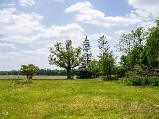 15751 Roland Rd, Sherwood, OH 43556