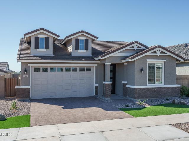 15757 W Georgia Dr, Surprise, AZ 85379 | MLS #6919 | Compass