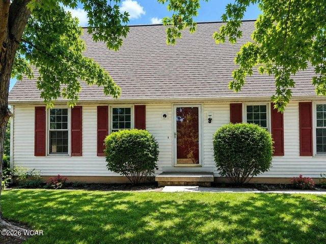 15754 Sunset Blvd, Wapakoneta, OH 45895