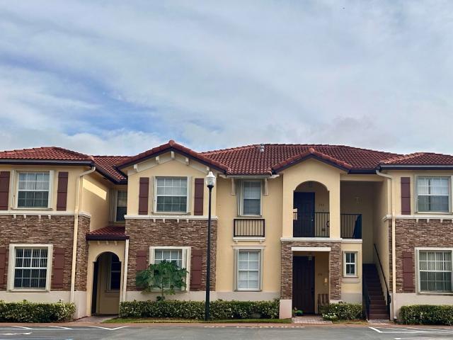 1575 NE 33rd Ave, Unit 105, Homestead, FL 33033 | MLS #B26009