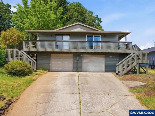1575 and 1579 Fircrest Ct SE, Salem, OR 97306