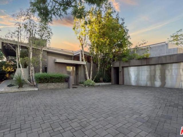 1575 Carla Ridge, Beverly Hills, CA 90210