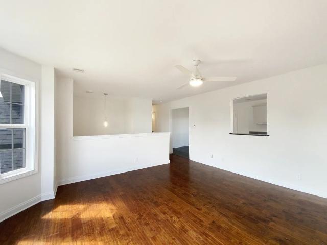 1575 Cobra Ln