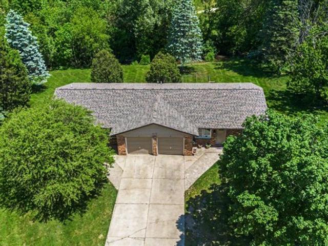 1575 Pheasant Run, Baroda, MI 49101