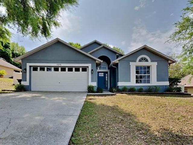 1575 Silhouette Dr, Clermont, FL 34711
