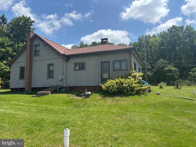 1575 Tyrone Pike