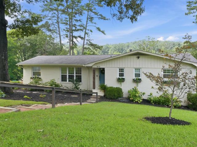 1575 Valley View Circle