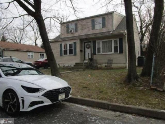 1575 Washington Ave, Willow Grove, PA 19090