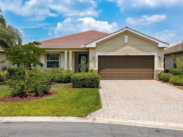 15763 Angelica Dr, Alva, FL 33920