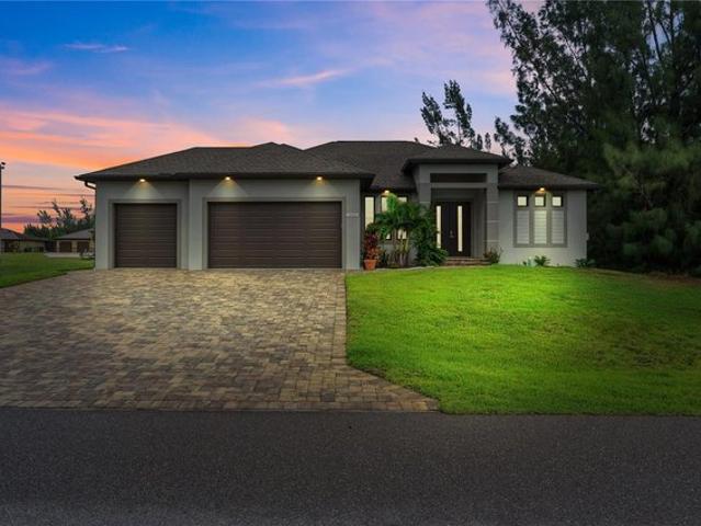 15761 Aqua Cir, Port Charlotte, FL 33981