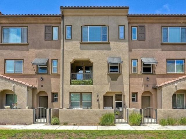1576 Castillo Way Unit 45, Vista, CA 92081