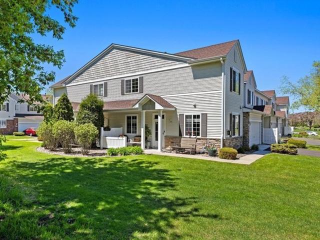 1576 th St W, Rosemount, MN 55068
