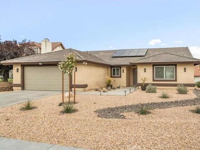 15770 Nassau Dr, Victorville, CA 92395