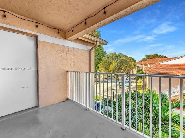 15770 SW 106th Ter, Unit 303, Miami, FL 33196 | MLS #A11980