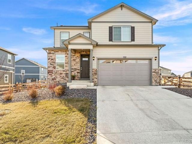 15771 Roslyn St, Thornton, CO 80602