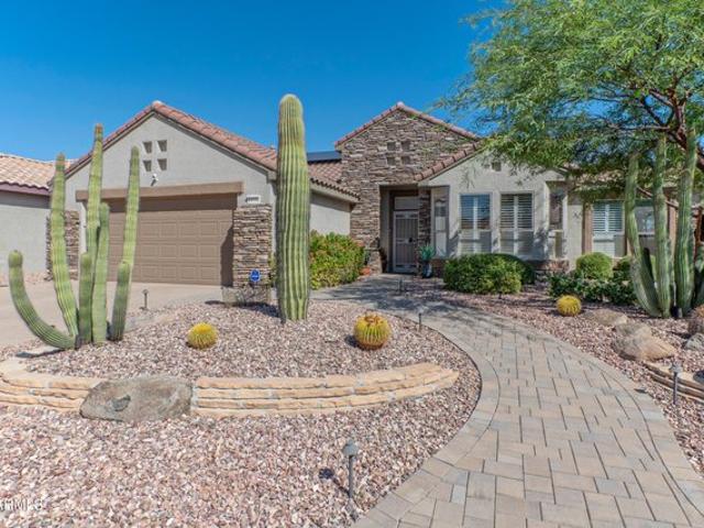 15776 W Silver Breeze Dr, Surprise, AZ 85374