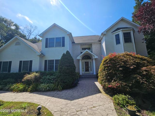 1577 Country Club Lane