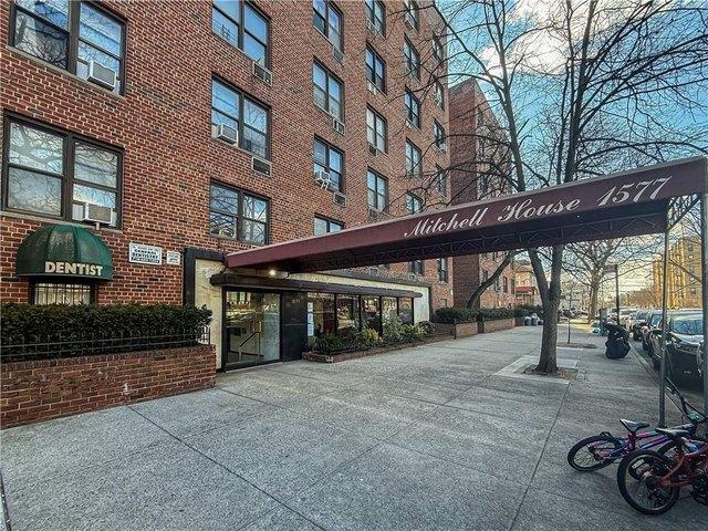1577 E 17th St Apt 4L, Brooklyn, NY 11230