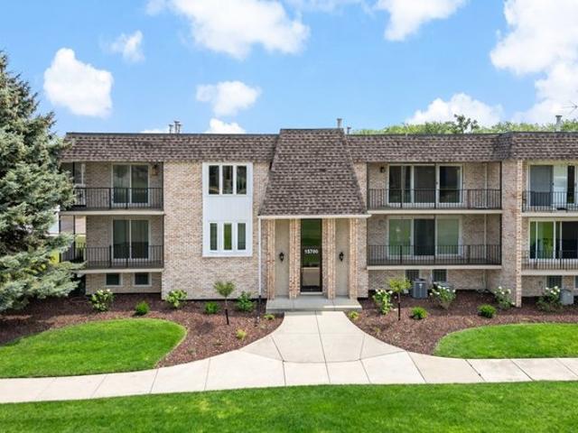 15700 Brassie Ct Apt 2S, Orland Park, IL 60462