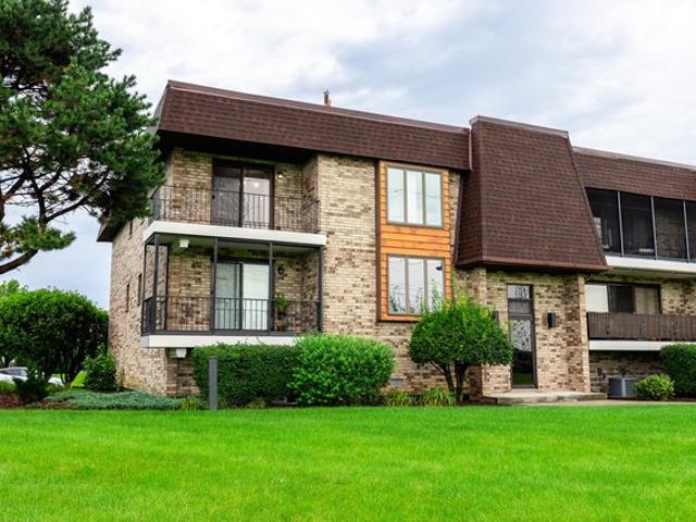 15700 Deerfield Ct Unit 2N, Orland Park, IL 60462