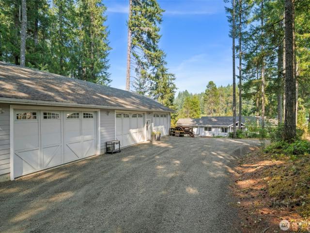 15701 Wright Bliss Rd NW